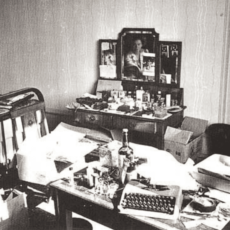 The Inimitable Lee Miller: Surrealist Muse, Fashion Model Turned ...